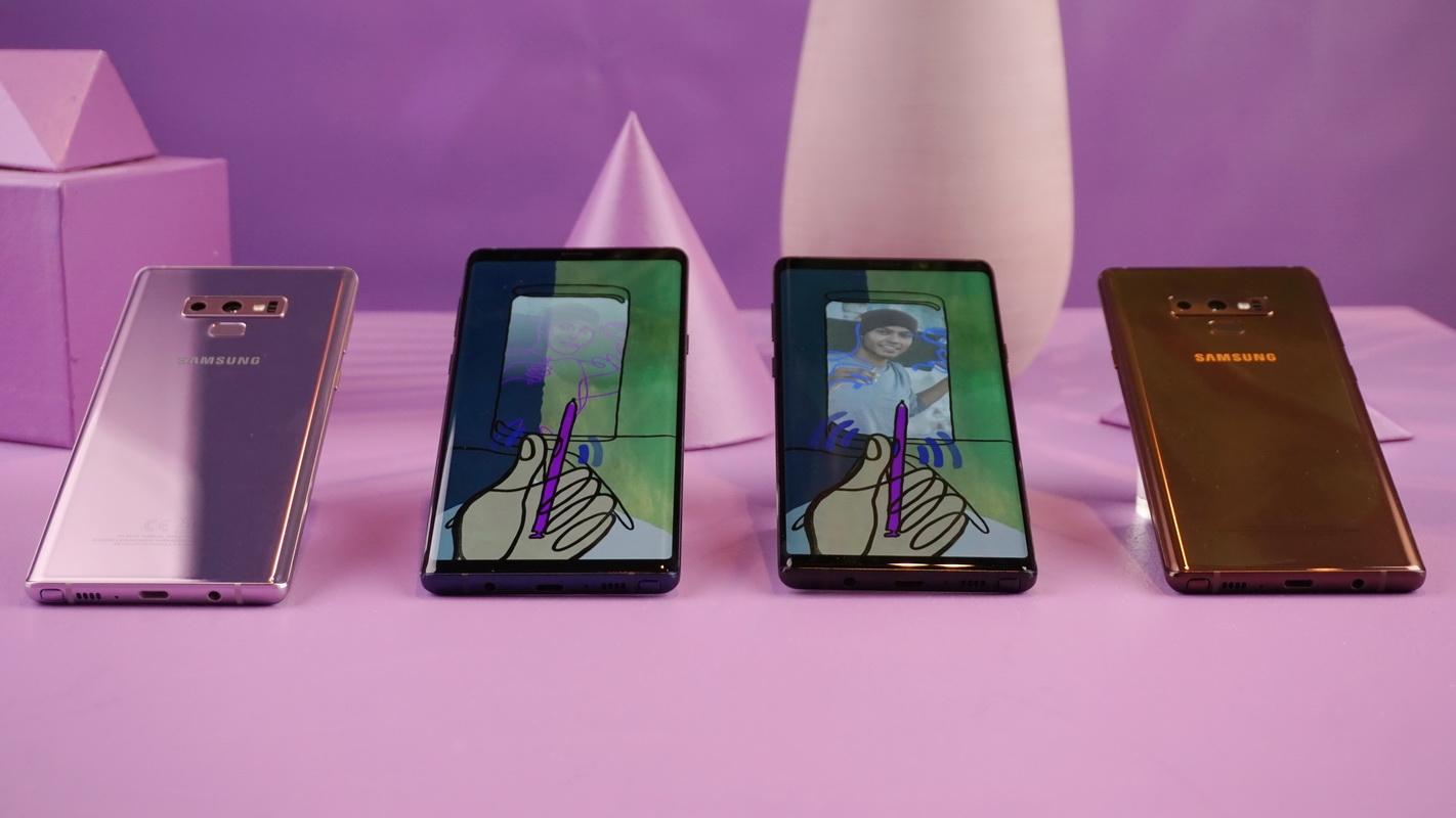 Samsung Galaxy Note 9 hands-on review: un nou stylus, extra baterie, se ...