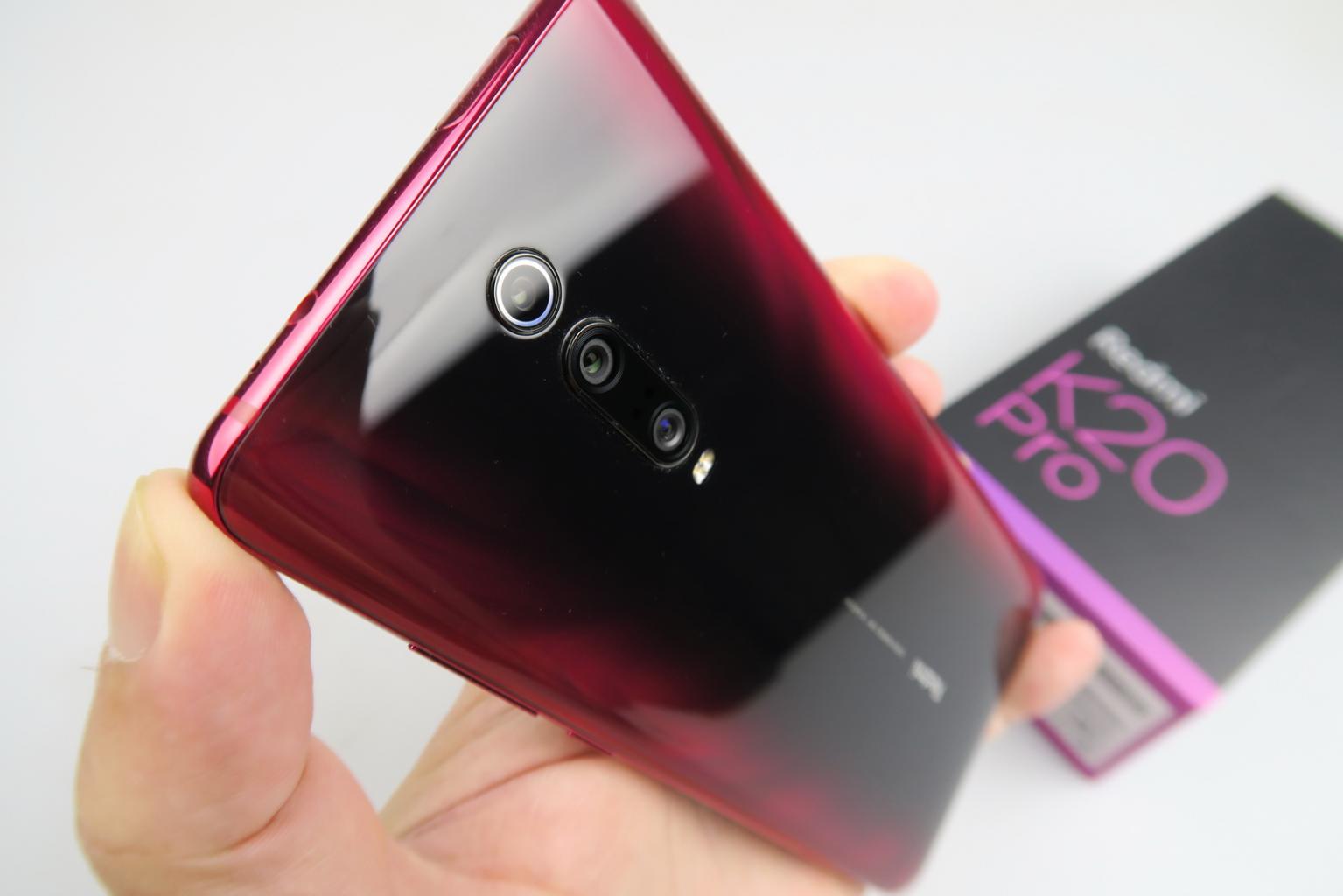 Xiaomi Redmi K20 Pro Premium Unboxing: poate cel mai ieftin telefon cu ...