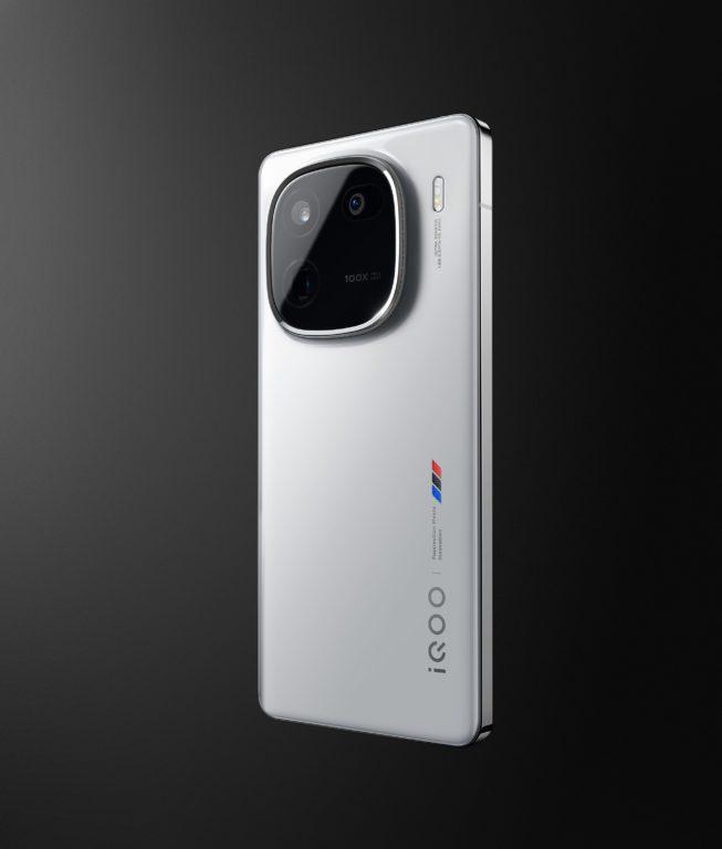 iQOO 12 5G e primul smartphone cu procesor Snapdragon 8 Gen 3 ce ...