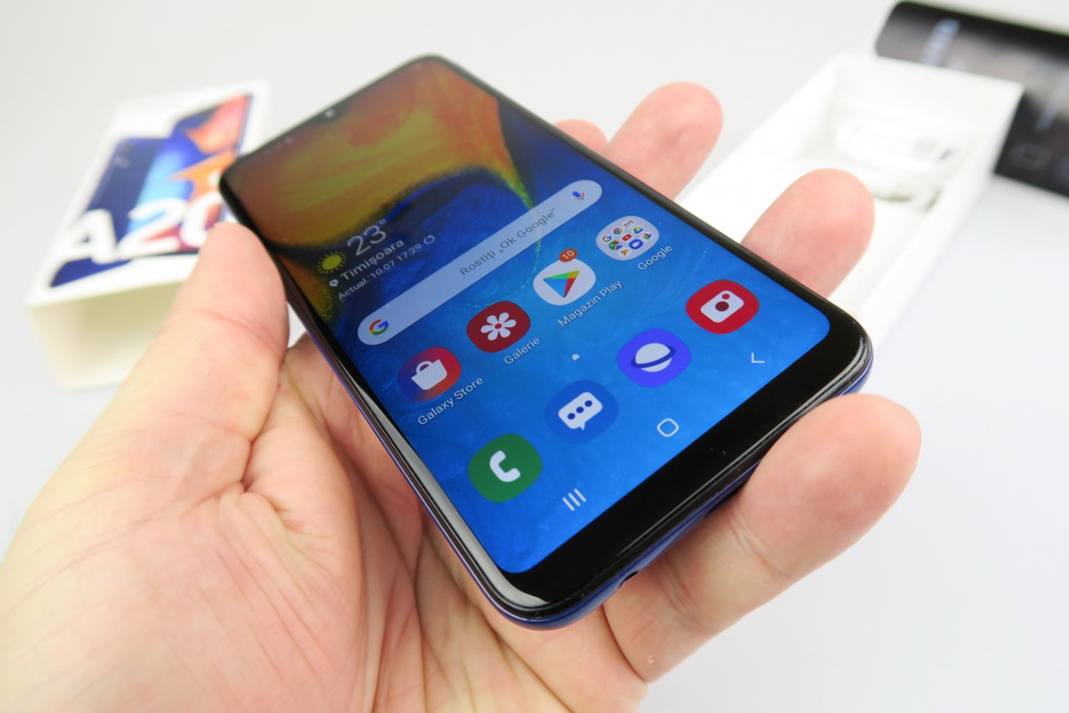 Samsung Galaxy A20e Unboxing: cel mai ieftin telefon cu One UI testat ...